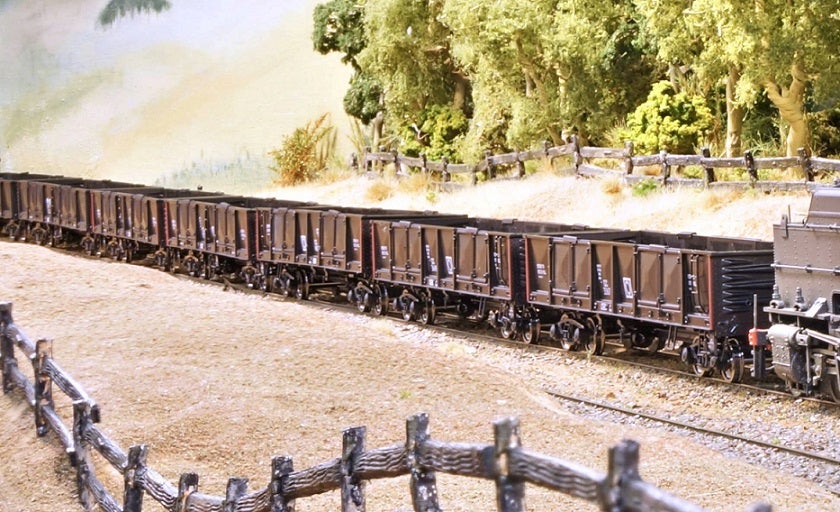 Eureka Models HO CG Open Wagon Gray 3-Pack B Weathered | ScaleModelCo ...