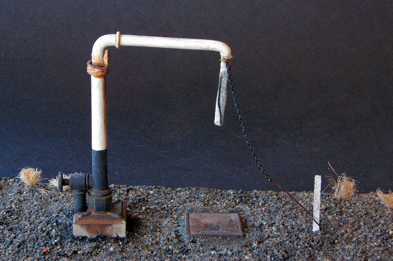 Uneek 680 HO Scale 9 Inch Water Column | ScaleModelCo Hobby Centre
