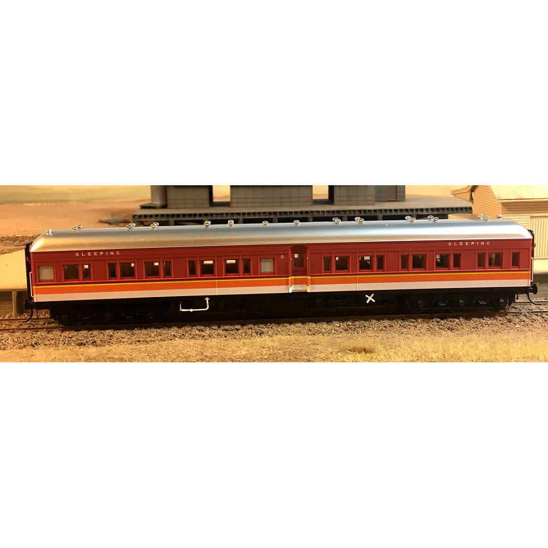 Eureka Models HO TAM 710 12 Wheel sleeping Car Candy | ScaleModelCo ...