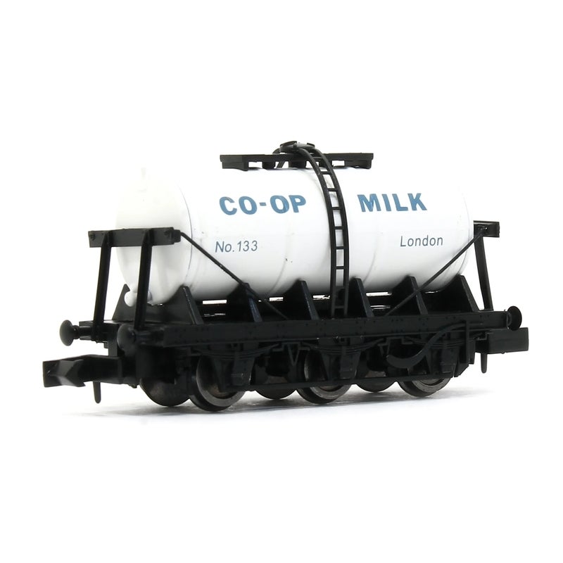 Dapol 2F-031-024 N Scale 6 Wheel Milk Tanker Co Op London No.133 ...