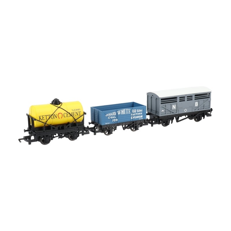 HORNBY R60135 Triple Wagon Pack Era 3 | ScaleModelCo Hobby Centre