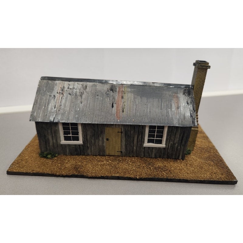 OZ Kits 54 HO Early Slab Timber Farmhouse | ScaleModelCo Hobby Centre